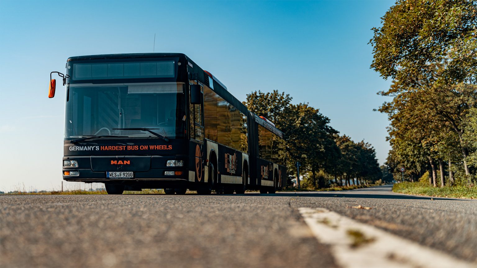 BASS SHUTTLE: GERMANYS HARDEST BUS ON WHEELS - Hardstyle Mag